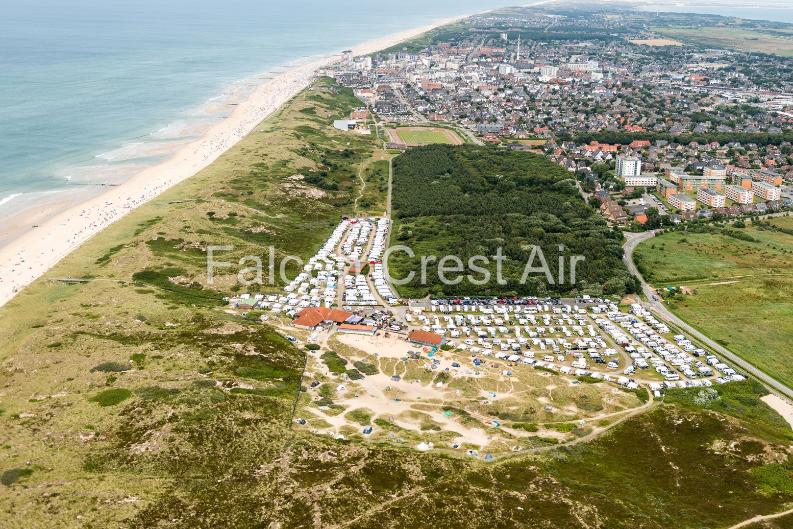 Falconcrest.com - Luftbilder und Luftbildvideos - Dünen Camping Sylt ...